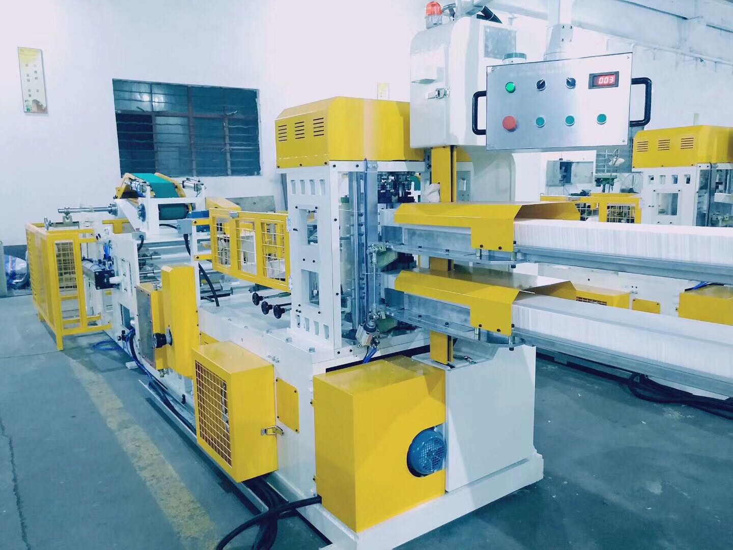 1/4 Fold Beverage Z Fold Paper Folding Machine